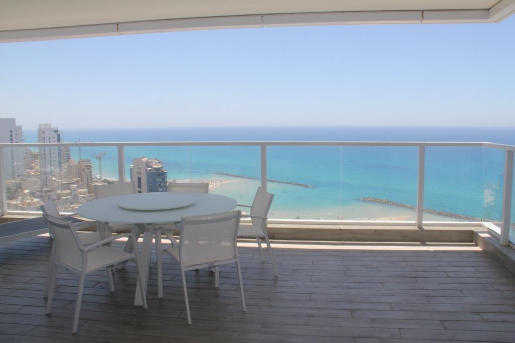 Apartment in Netanya on David HaMelech street • Real Estate In Israel